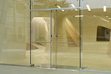 Interior Swinging Frameless Glass Door | Frameless Glass Door