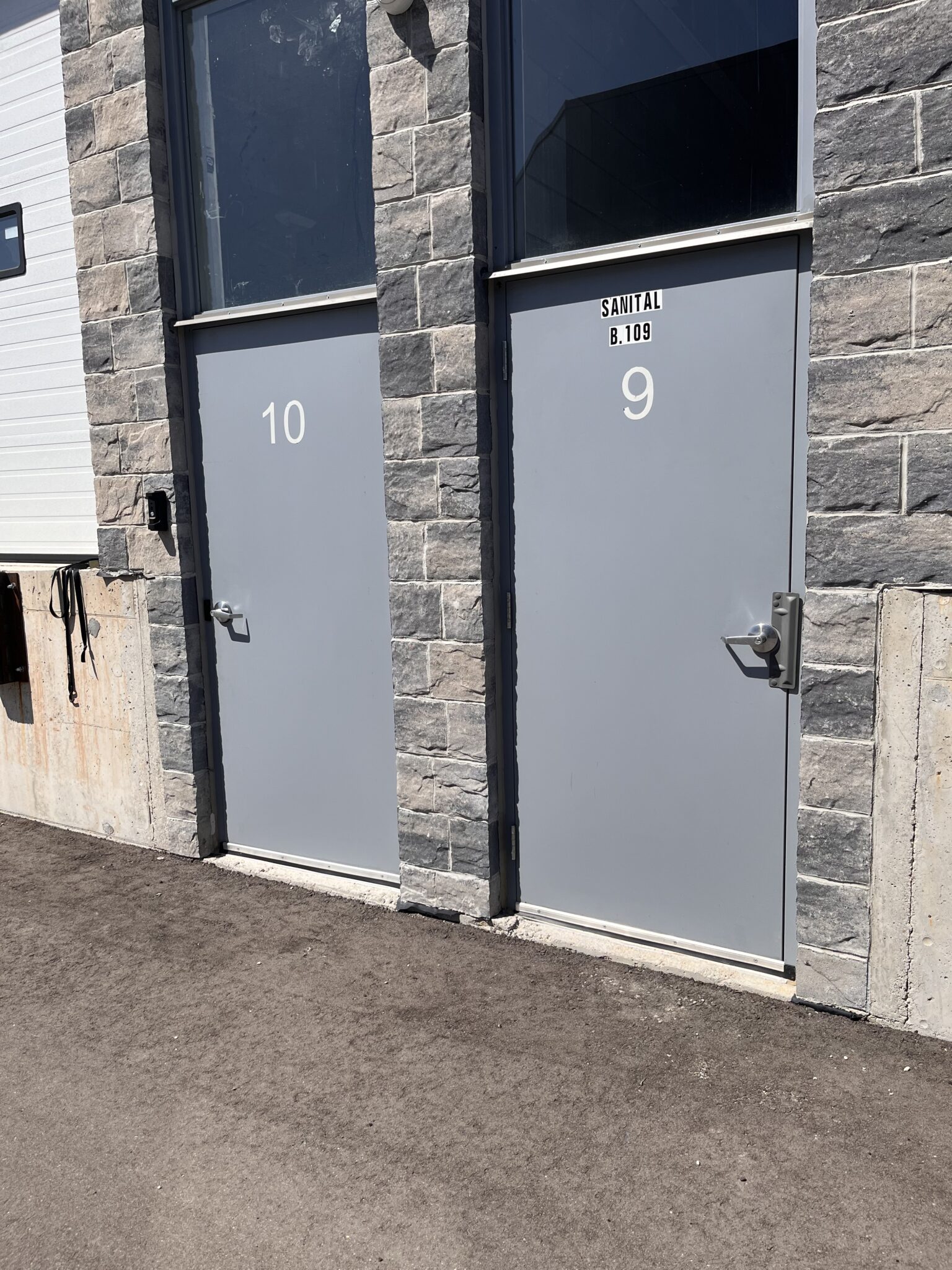 Steel Exterior Doors For Warehouses | Canuck Door Systems